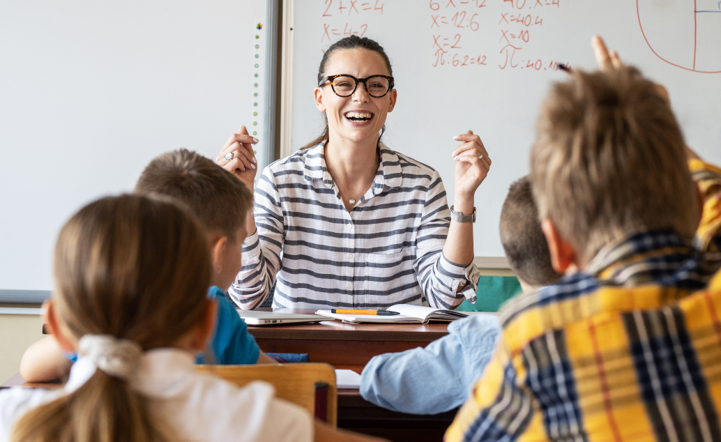 Qualities of a Good Teacher That Inspire Students | ACE Blog